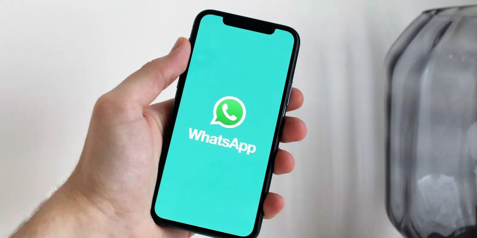 WhatsApp datuak partekatzea