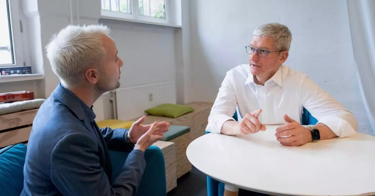 Tim Cook hovorí o lacnejšom iPhone 11, konkurencii Apple TV+