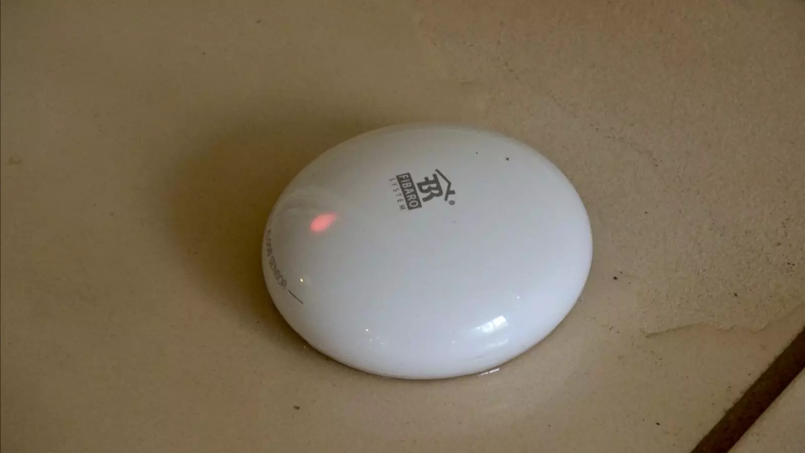 Resinsje: Fibaro Flood Sensor brûkt HomeKit automatisearring om te helpen by it opspoaren fan lekken 75594_1