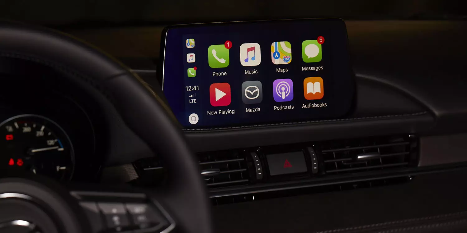 Mazda CarPlay