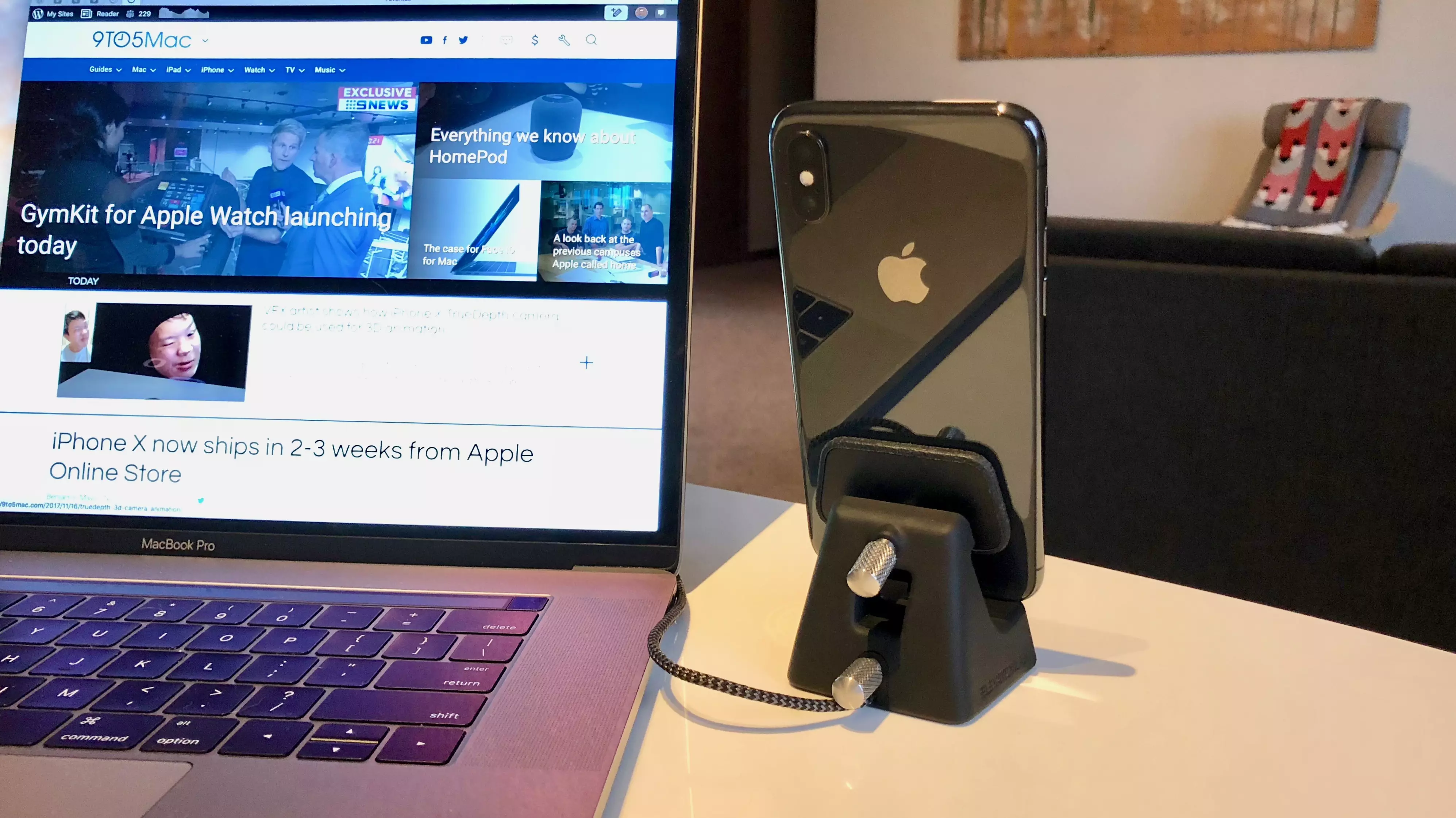 ግምገማ፡ ElevationDock 4 'ምርጥ መትከያ ለአይፎን' እራሱን እስከተጠየቀበት ደረጃ ድረስ ይኖራል። 76627_12