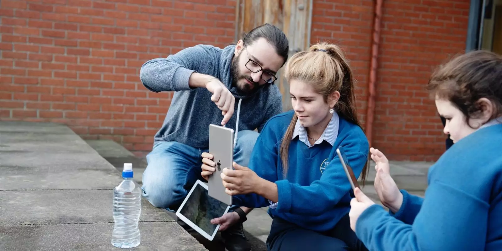 Apples medarbejders velgørende gaveprogram nåede $125 millioner i 2018-donationer, Apple fremhæver frivillig indsats 77042_1