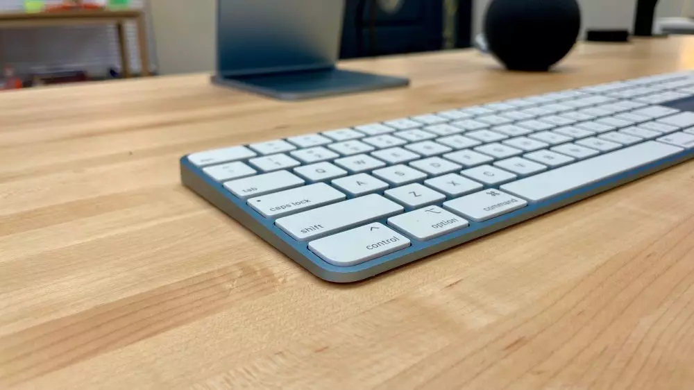 Hands-on: Earste yndrukken nei 72 oeren mei de heule nije M1 iMac 784_7