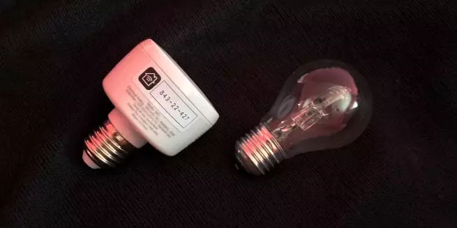 جائزہ: Koogeek Smart Socket آپ کے موجودہ بلب کو HomeKit اور Siri وائس کنٹرول کے ساتھ کام کرنے کے لیے ڈھال لیتا ہے۔ 78878_1