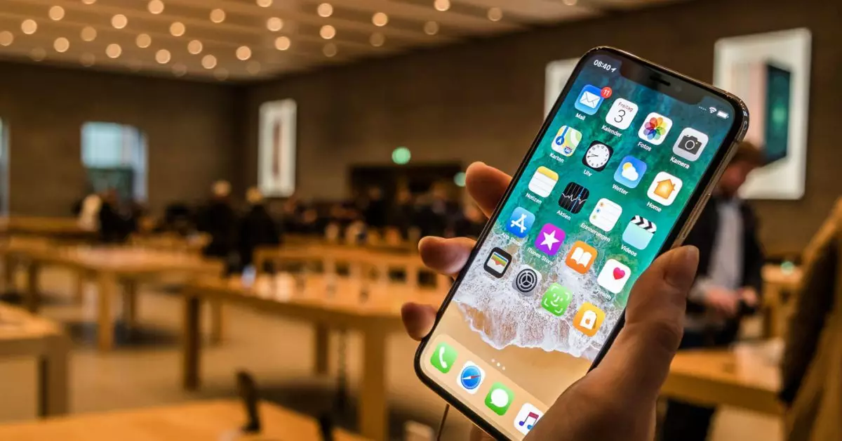 Αναφορά: Νέο iPhone 6,1 ιντσών LCD με οθόνη αισθητήρα αφής λεπτής μεμβράνης με αναλογία 18:9