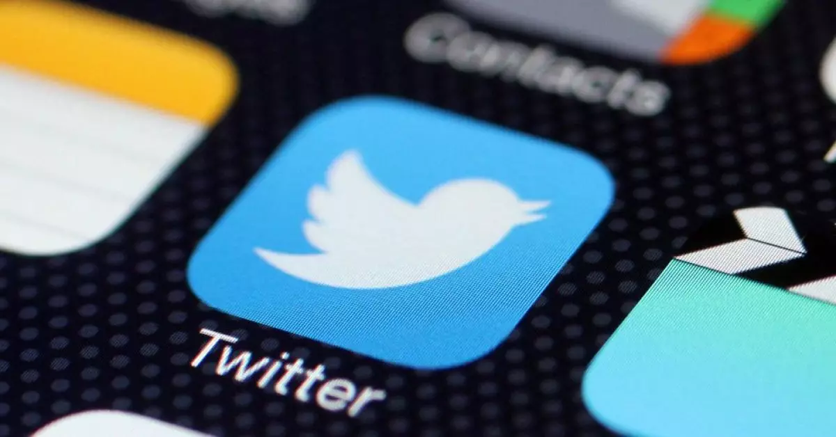 Twitter mbusak verifikasi saka akun sing nglanggar pedomane, ngembangake program verifikasi anyar