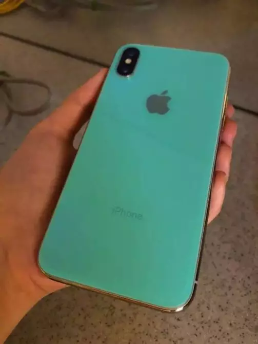 Nouveau-iPhone-Prototype-2