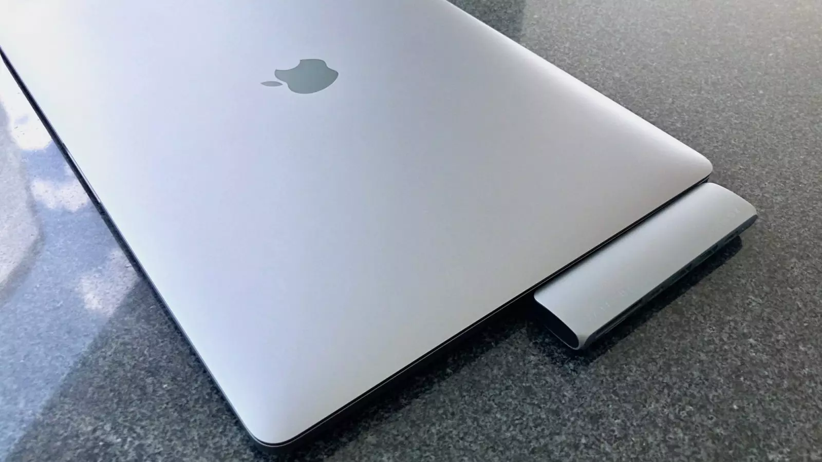 MacBook Pro Satechi Tipe-C Pro Hub