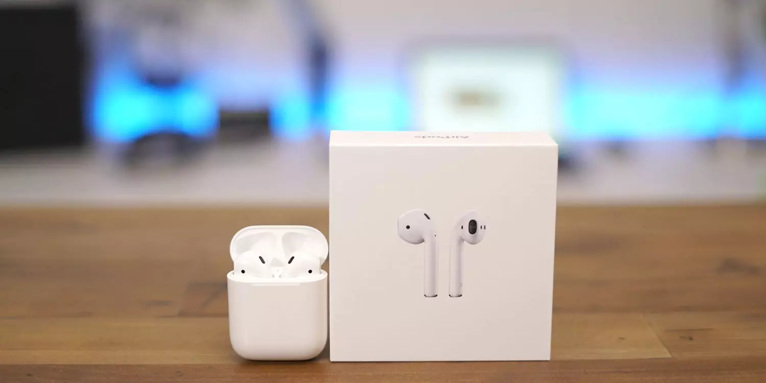 AirPods