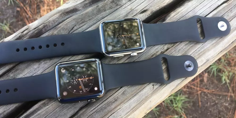 Apple Watch Seri 2 premye jenerasyon