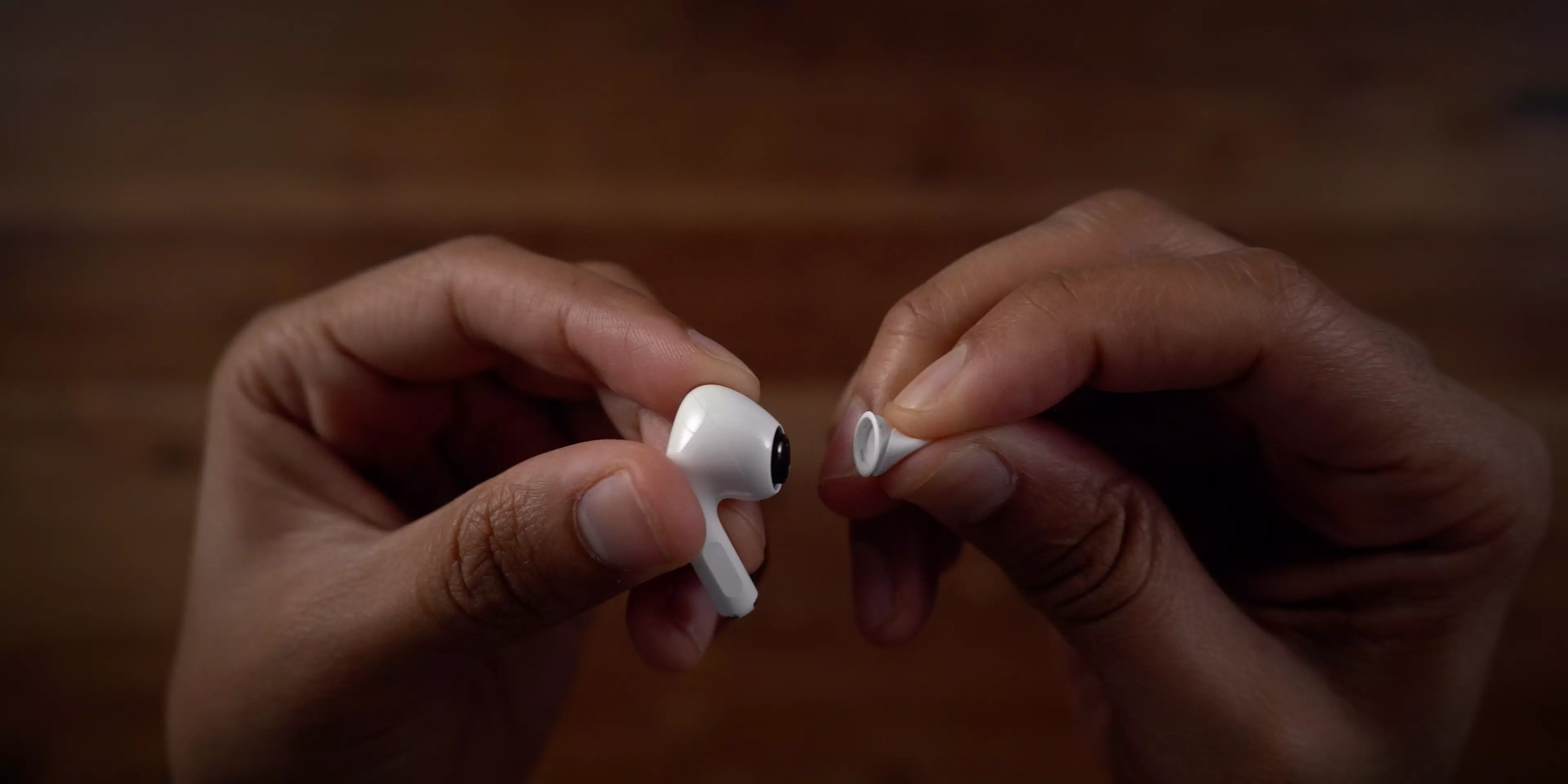 AirPods Pro ସମୀକ୍ଷା - ସଂପୂର୍ଣ୍ଣତାର କାନଫୁଲ ମଧ୍ୟରେ [ଭିଡିଓ] 8455_12